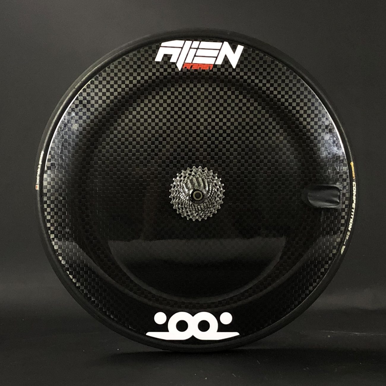 ALIEN AREA 51 ROAD WHEEL – TOOT RACING